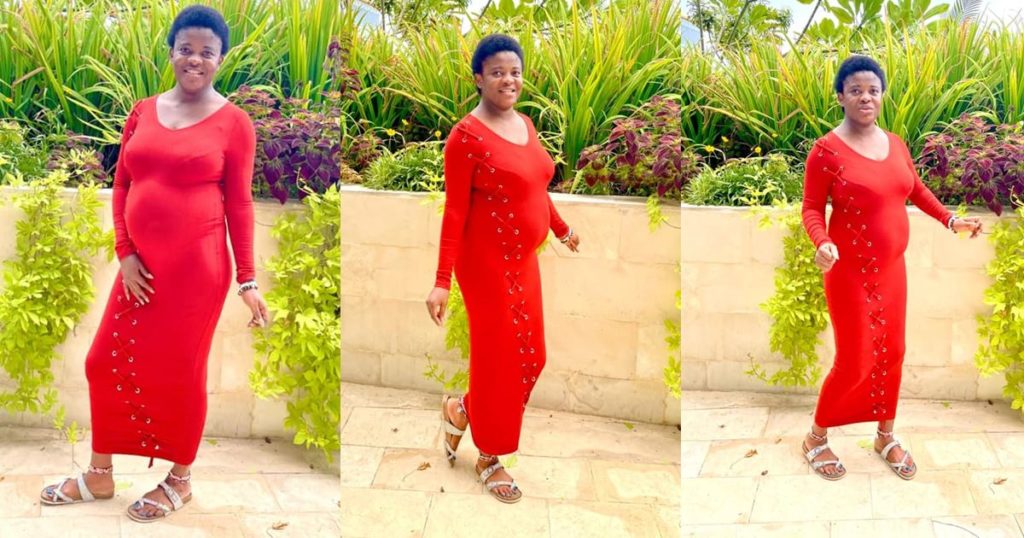 Therapist, Angela Nwosu flaunts baby bump as she celebrates her ...