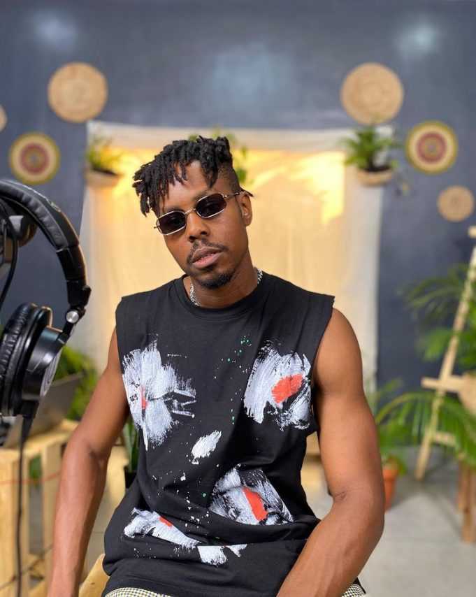 Rapper, Ladipoe welcomes first child with partner (Video)