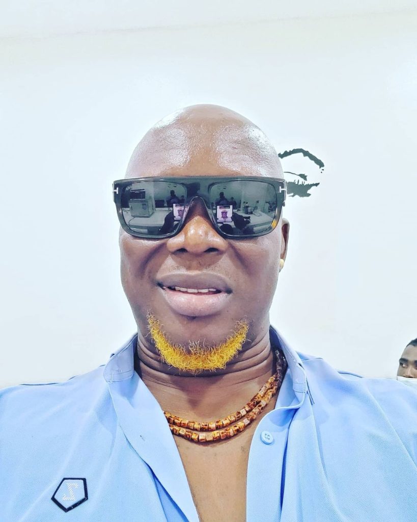 Comedian, Gordons celebrates mother as she gets married at age 72