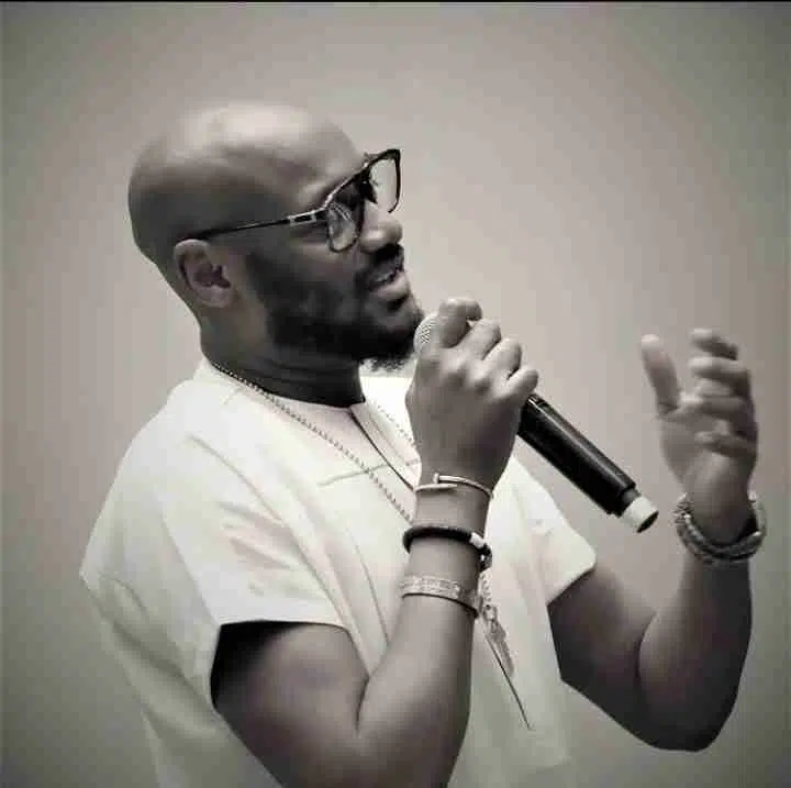 "Make una leave my wife alone" - Tuface Idibia issues stern warning to ...