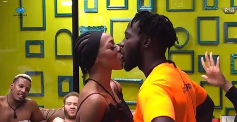 #BBTitans: Yemi holds it down as Khosi kisses Blackboi and Miracle in ... #BBTitans: Yemi holds it down as Khosi kisses Blackboi and Miracle in ...