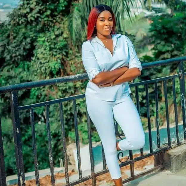 Abiola Adebayo over the moon as she marks second wedding anniversary