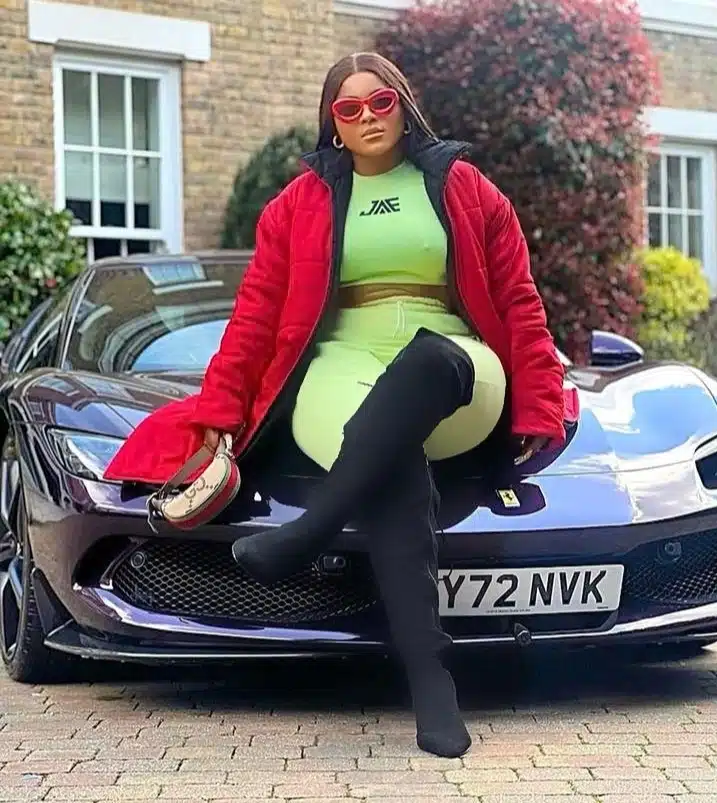 "Bush girl, you dey disgrace me" - Lizzy Gold tackles Destiny Etiko