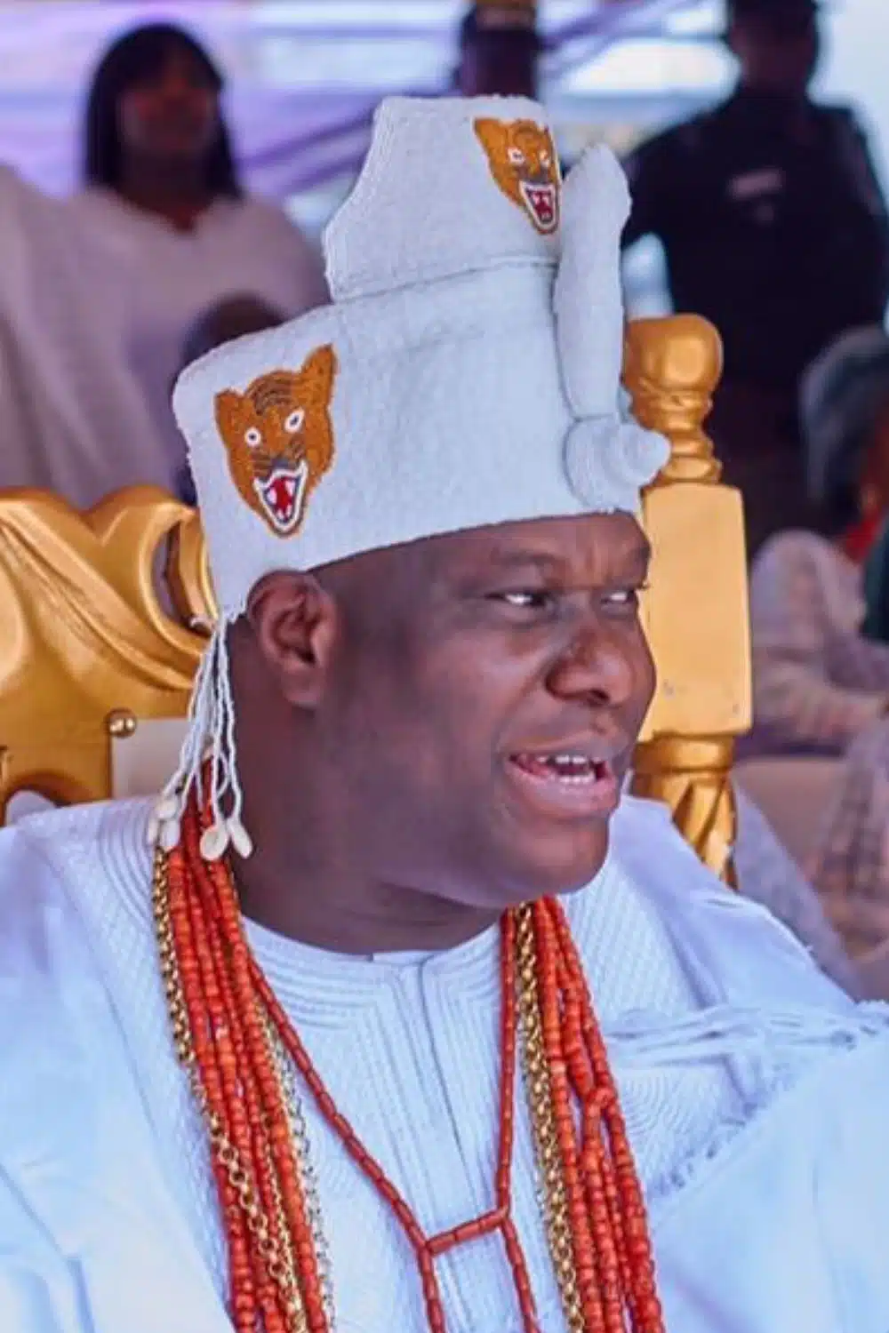 "Hope it’s not what we are thinking" - Drama as Ooni celebrates Hilda ...