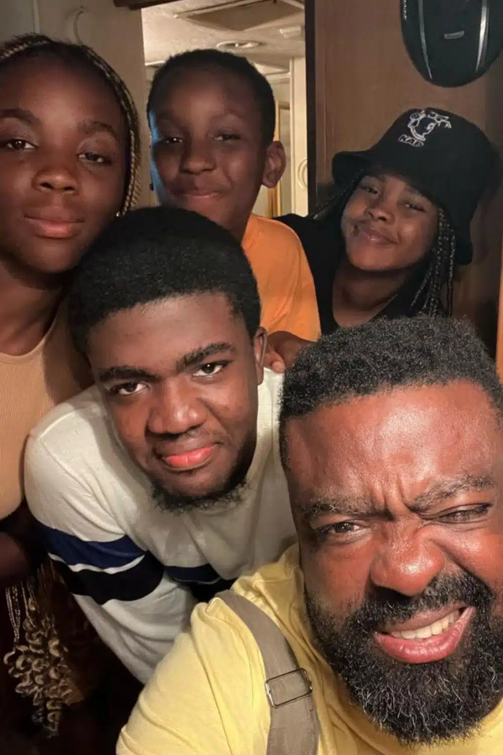 Kunle Afolayan counts his blessings as he shows off his children, Netizens gush over striking ...