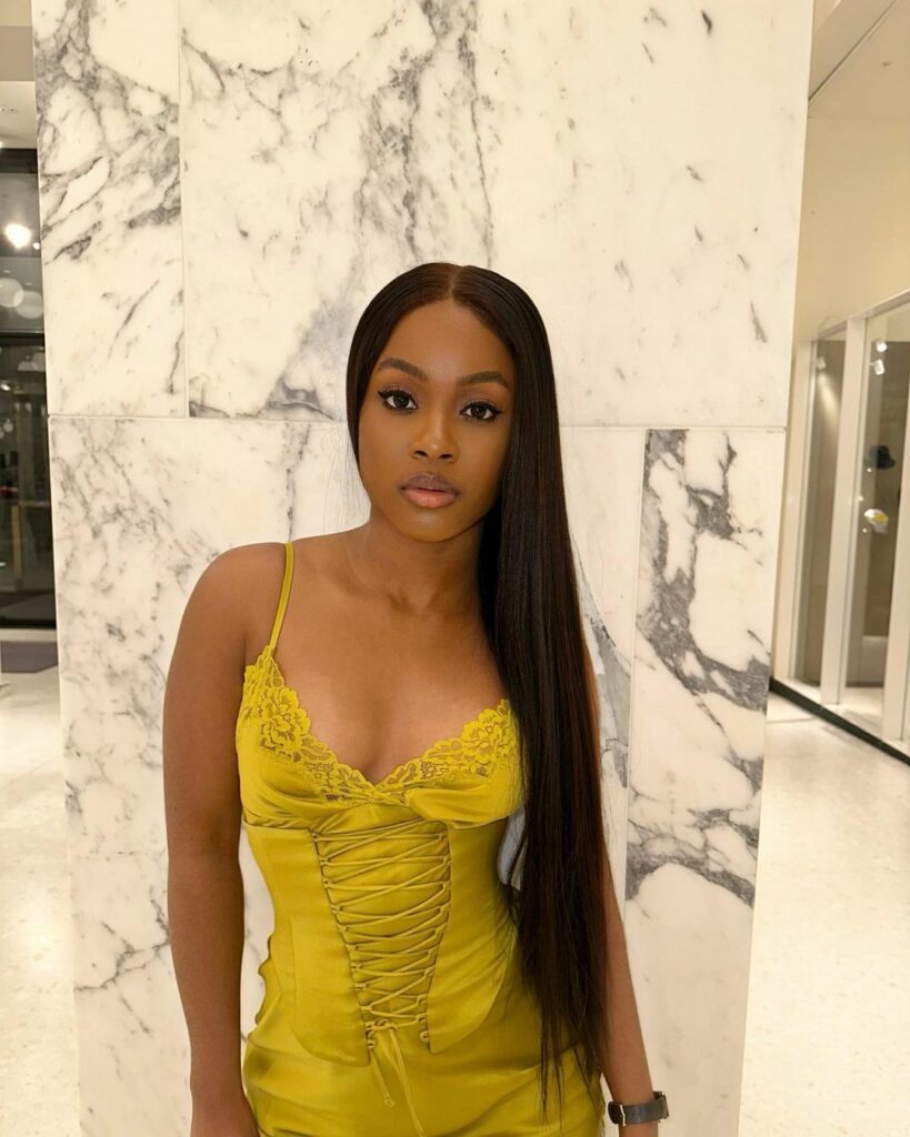 "I shouldn't be crying on vacation" – Bella vents after flying from Nigeria to Athens only to ...