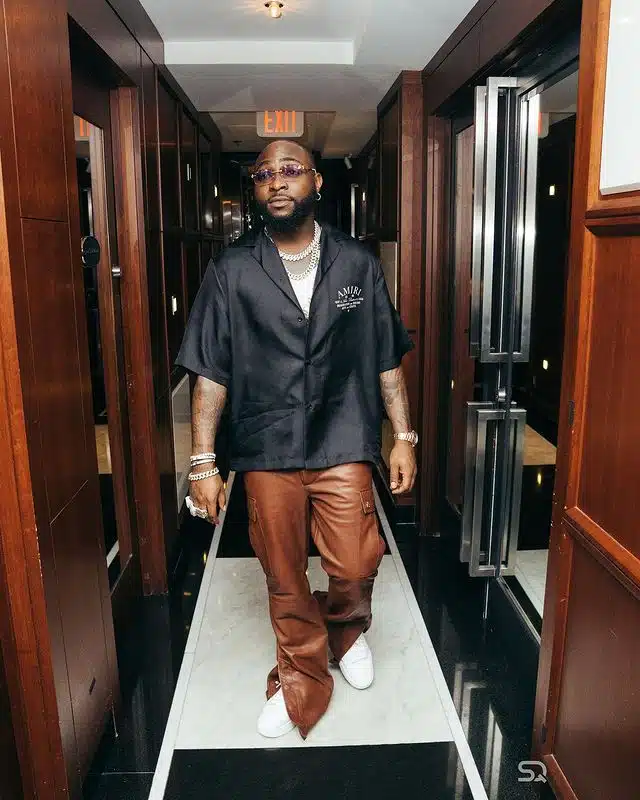 Davido celebrated with huge cake following sold-out show in Toronto (Video)