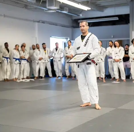 Mark Zuckerberg earns blue belt in Jiu-Jitsu as he continues to prepare for potential battle ...