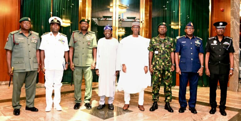 Tinubu holds first meeting with NSA, new service chiefs, IGP