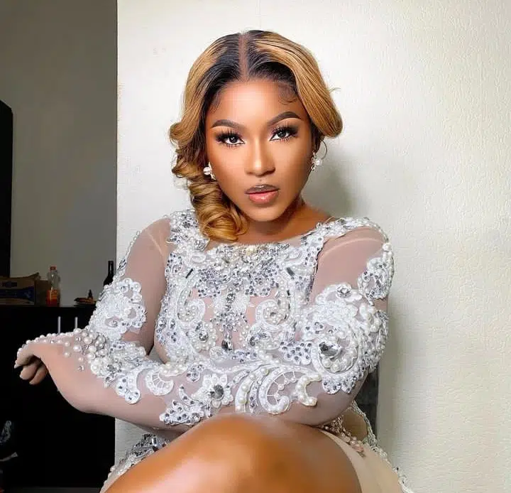 Bedroom video of Destiny Etiko and James Brown gets tongues wagging