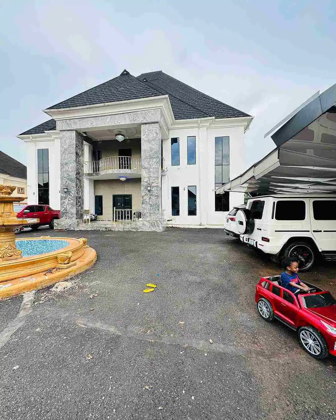 Blord acquires new palatial mansion, shows off its luxurious interiors ...