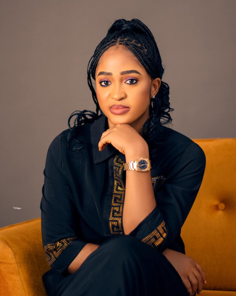 Gospel singer accused of dumping her lover for another man