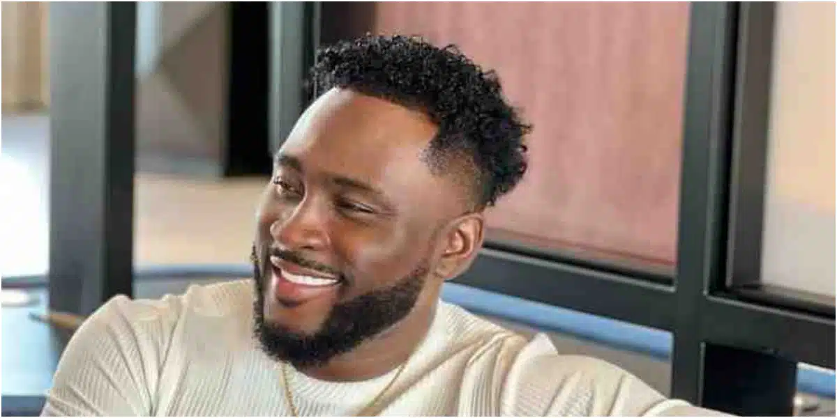 "You are gullible, you allow your fans control you with their stupid ...