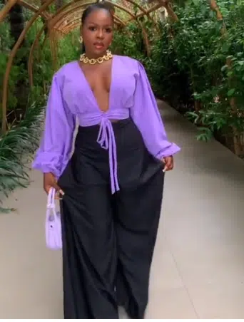 Lady who sells Akara at night in Abuja causes buzz as she flaunts her ...