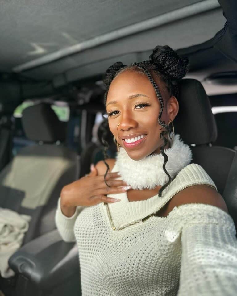 Korra Obidi’s foster mum lowers her dress to cover exposed body