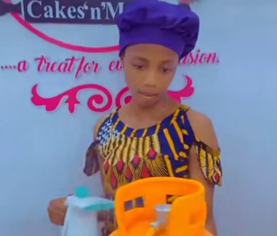 Baker receives praise for gas cylinder, P.O.S machine cake designs