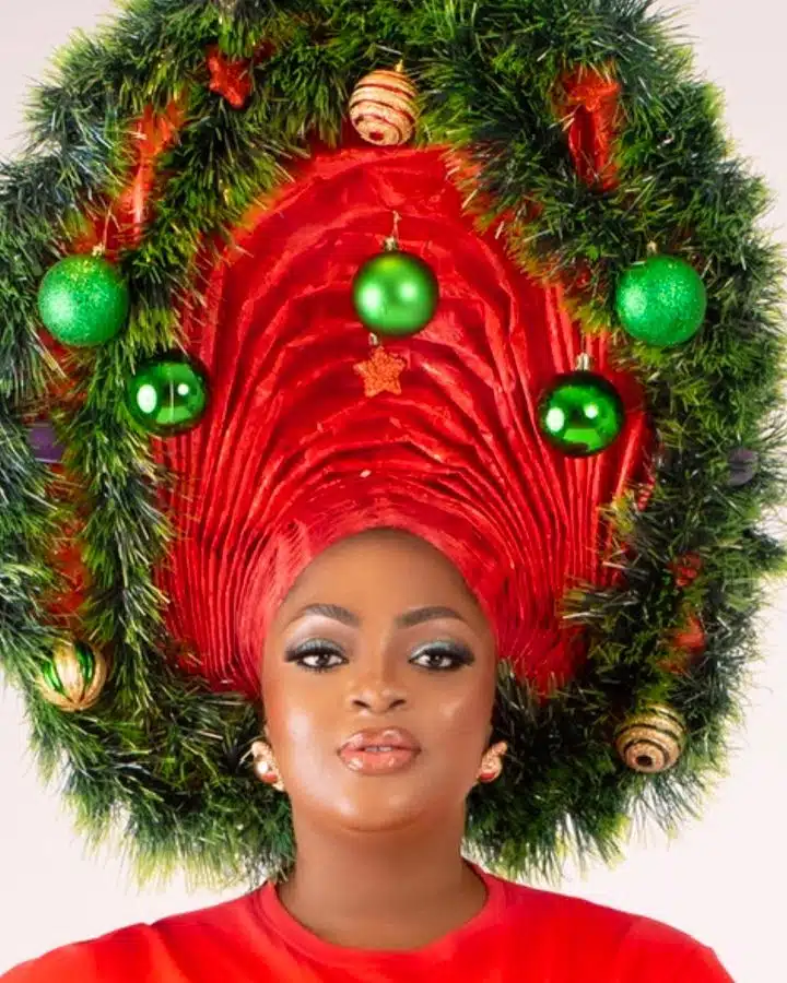 Eniola Badmus Christmas tree-like headgear causes stir online
