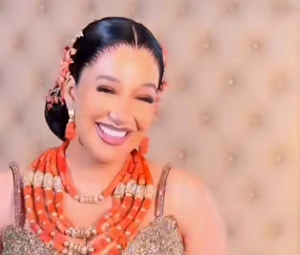 Bride breaks internet with her gorgeous look on wedding day