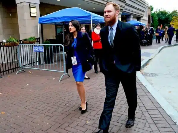 Riley Roberts Net Worth, Career, Biography and Relationship