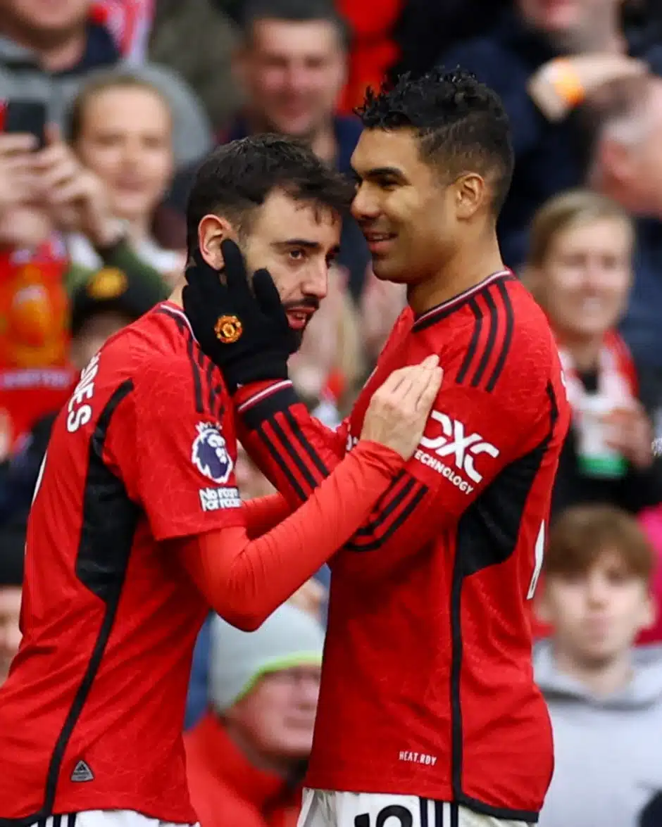 Mainoo's stunner insufficient as Manchester United draw 2-2 against ...