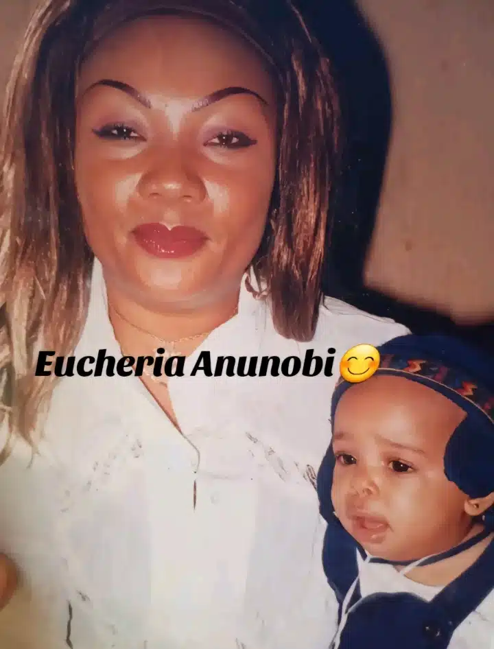 Lady awes many as she shares childhood photos with notable movie stars