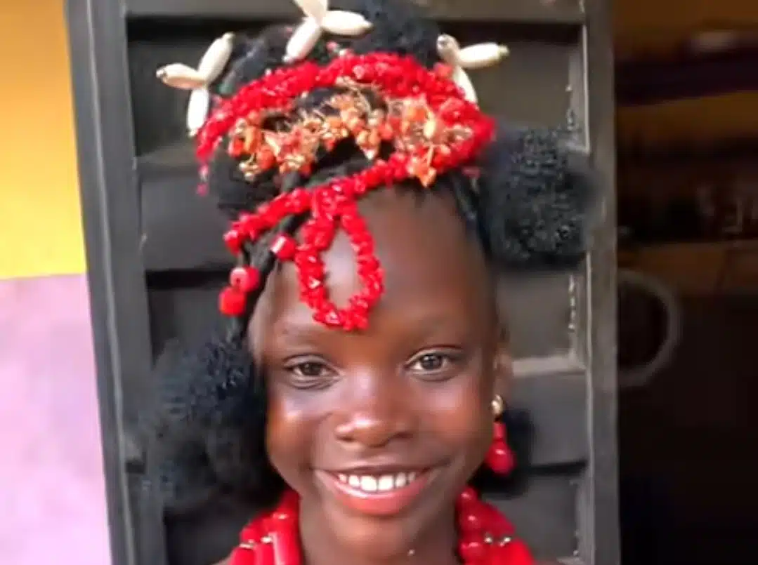 Nigerian lady shows off porridge yam prepared by brother's fiancée