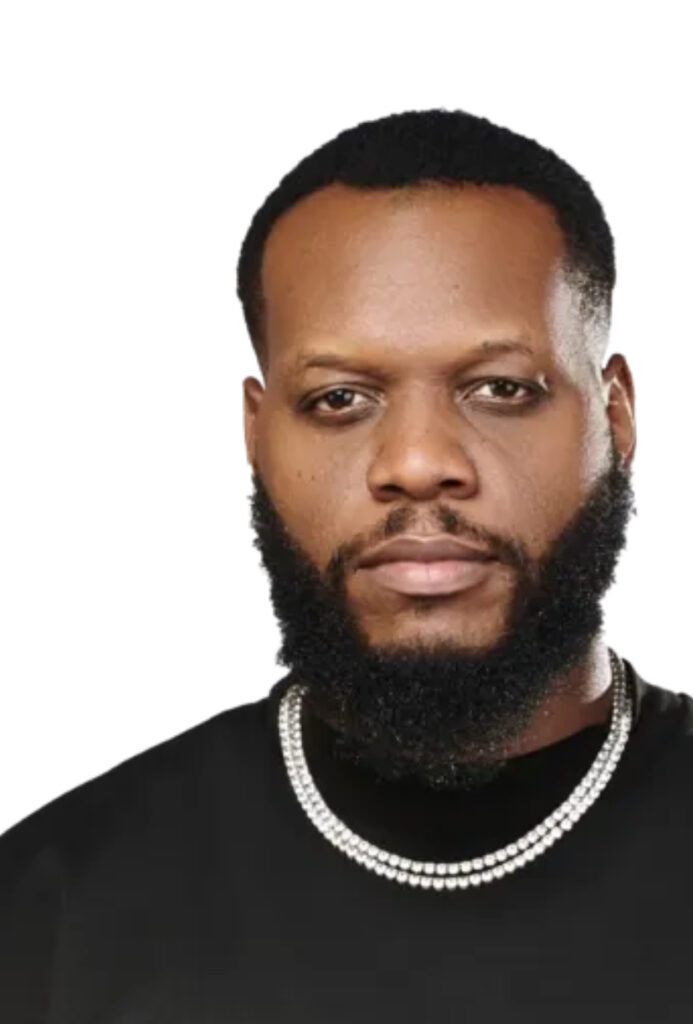 Ozee promises to give Onyeka 10% of prize money if he wins