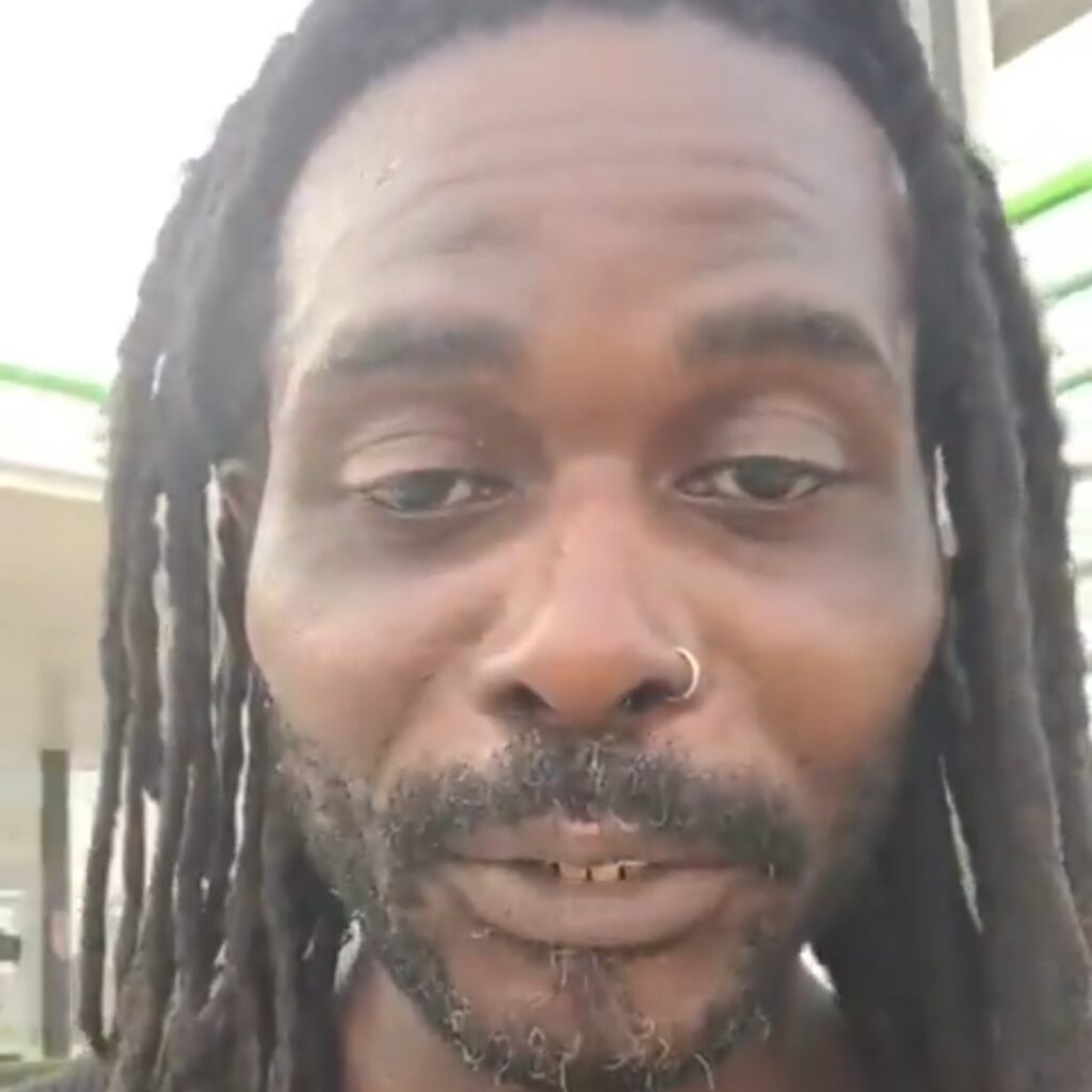 US-based Nigerian cries out as police arrest him over dreadlocks ...