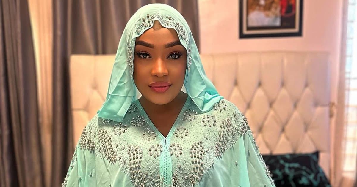 Lizzy Gold calls out father over entitlement mentality after gift snub