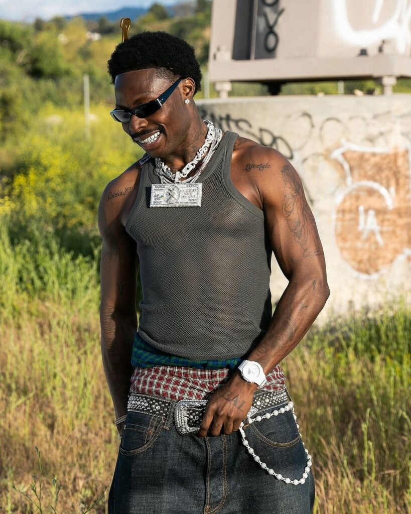 Asake Biography, Early Life, Career, Album, Songs, Girlfriend, Net Worth