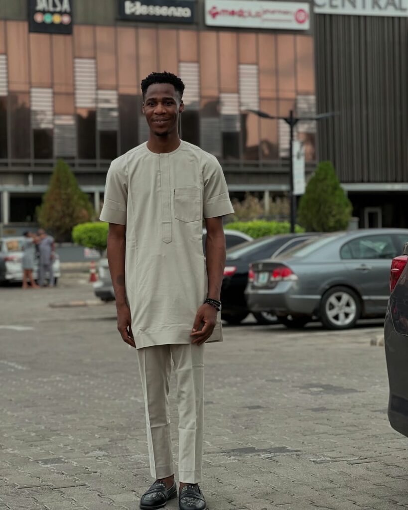 Life, Career, Ministry, Songs, Wife, Net Worth - Nigeria Media