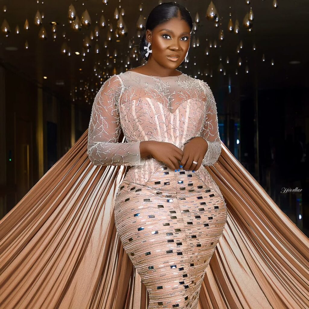 Mercy Johnson Biography: Early Life, Career, Movies, Husband, Children ...