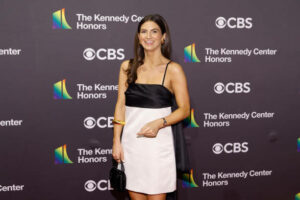Kaitlan Collins Biography: Early Life, Career, Husband, Net Worth