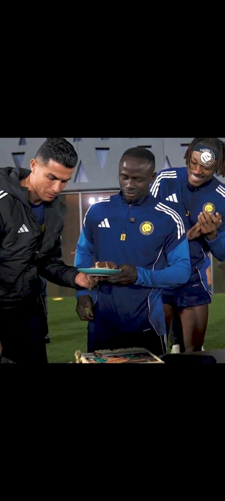 Moment Cristiano Ronaldo served Sadio Mané during Al-Nassr return